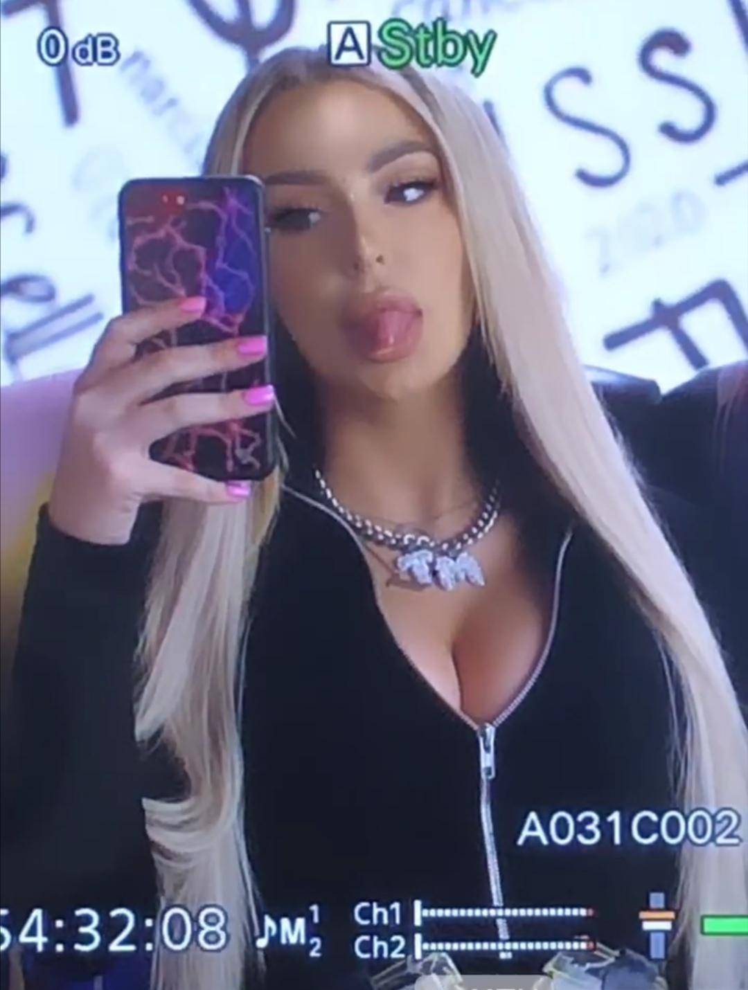 Ig story | Scrolller