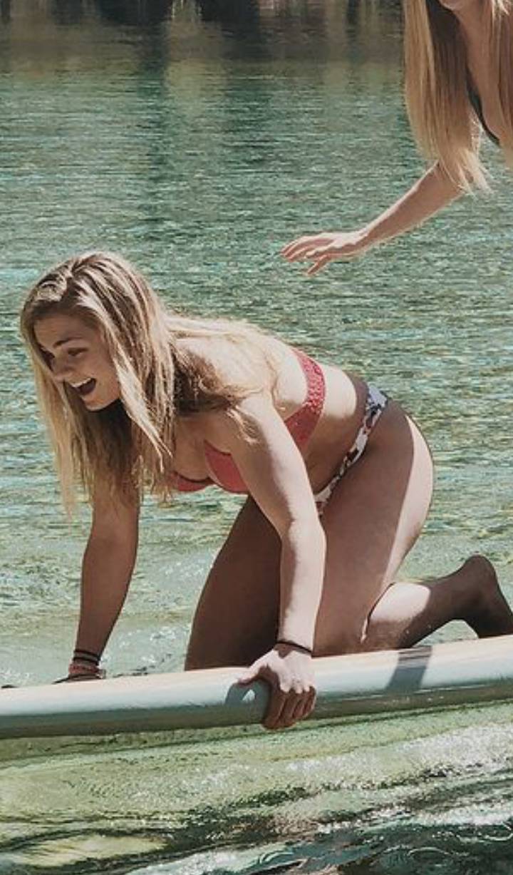 (IKTR) tight head to toe and in perfect position | Scrolller