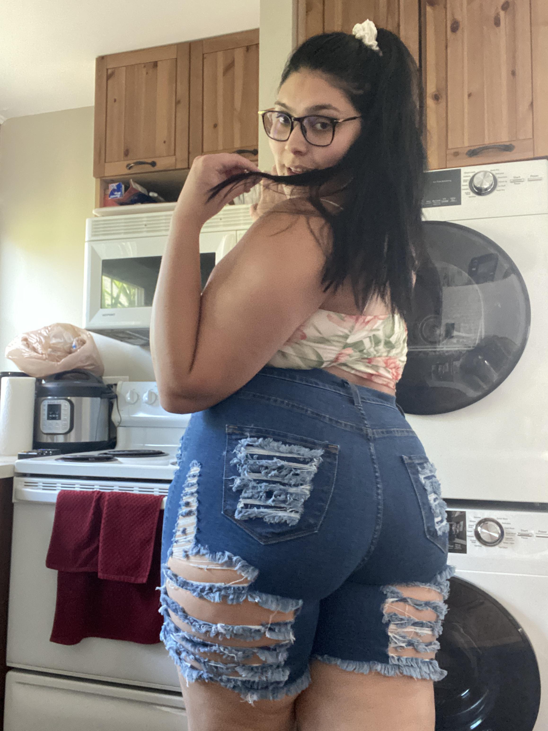 I'm everything you want, but can't have | Scrolller