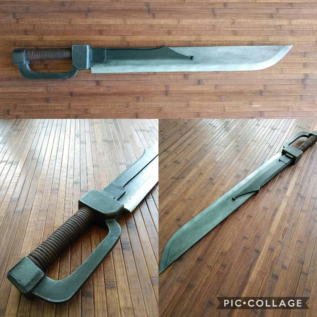 Imperial Guard Power Sword (x-post from r/Warhammer) | Scrolller