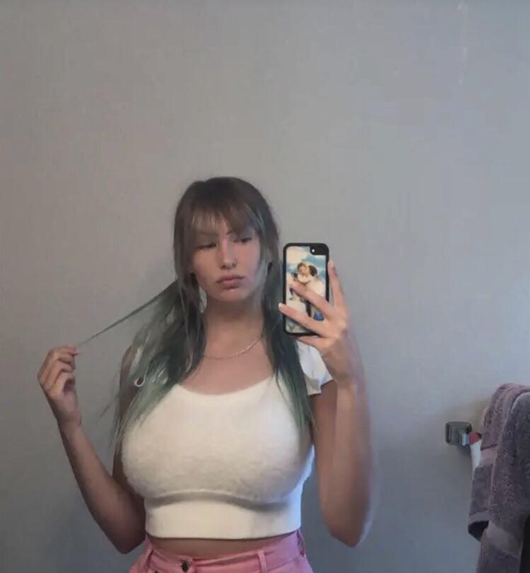 Impossible to hide | Scrolller