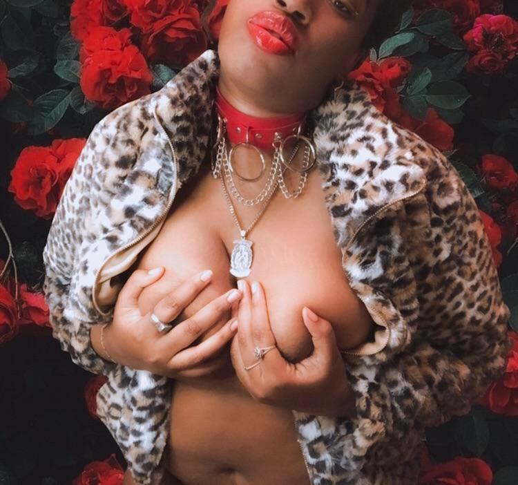 In bloom 🌹 OC | Scrolller