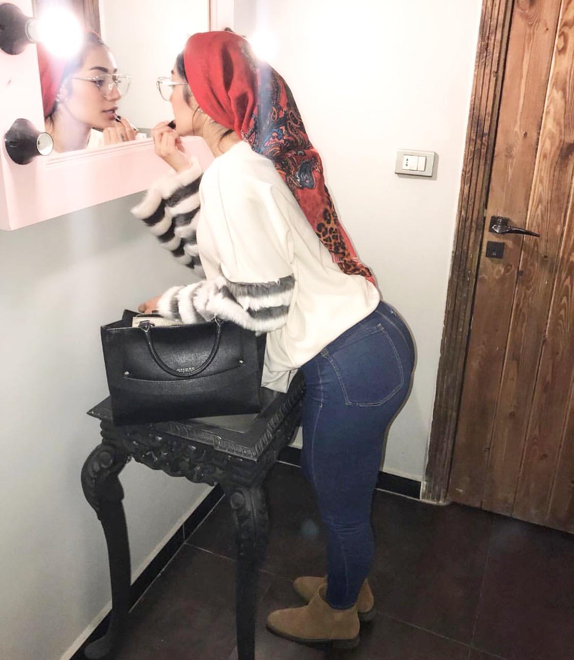 In position | Scrolller