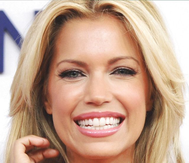 ins gesicht | Scrolller