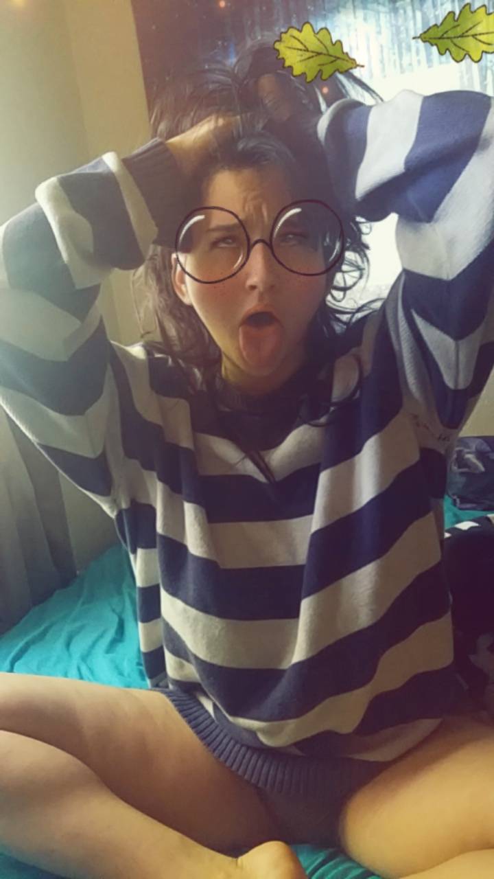 Insert here? | Scrolller