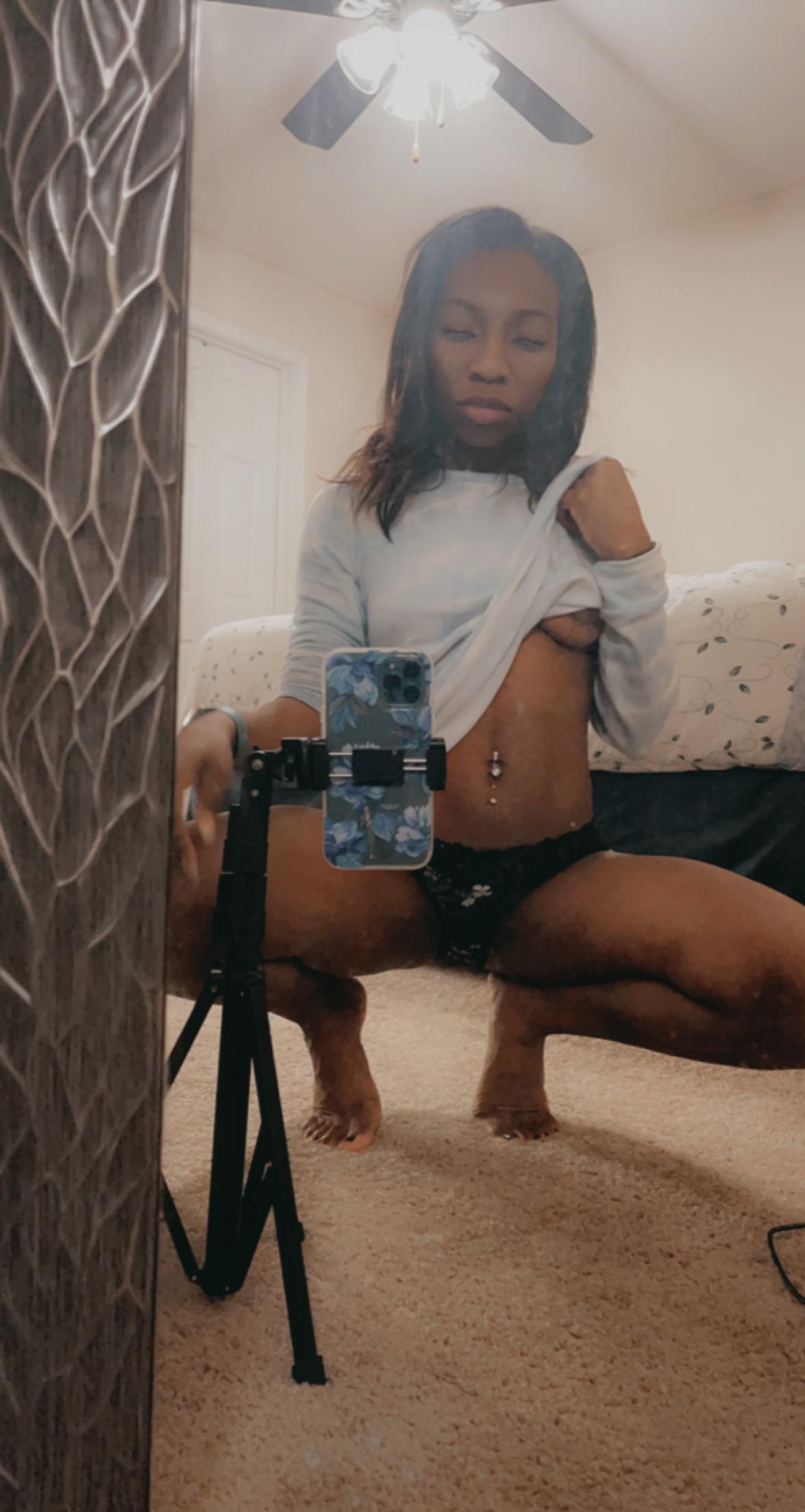 *Insert witty caption here * | Scrolller