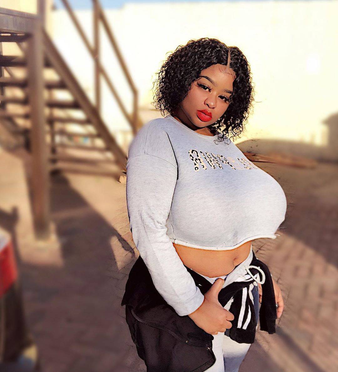 Instagram Upload | Scrolller