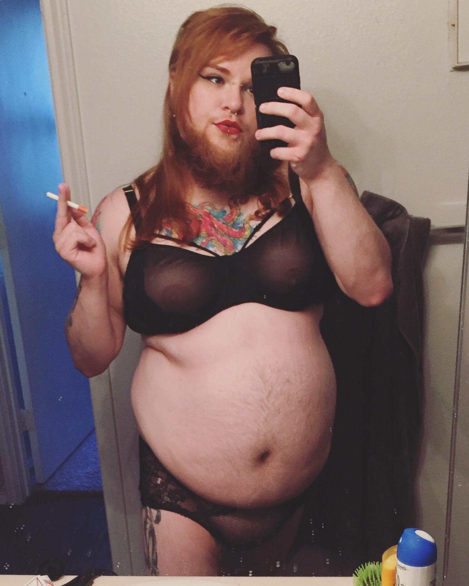 Bearded BBW with hairy tummy and fat pussy on onlyfans 💋💋💋 | Scrolller