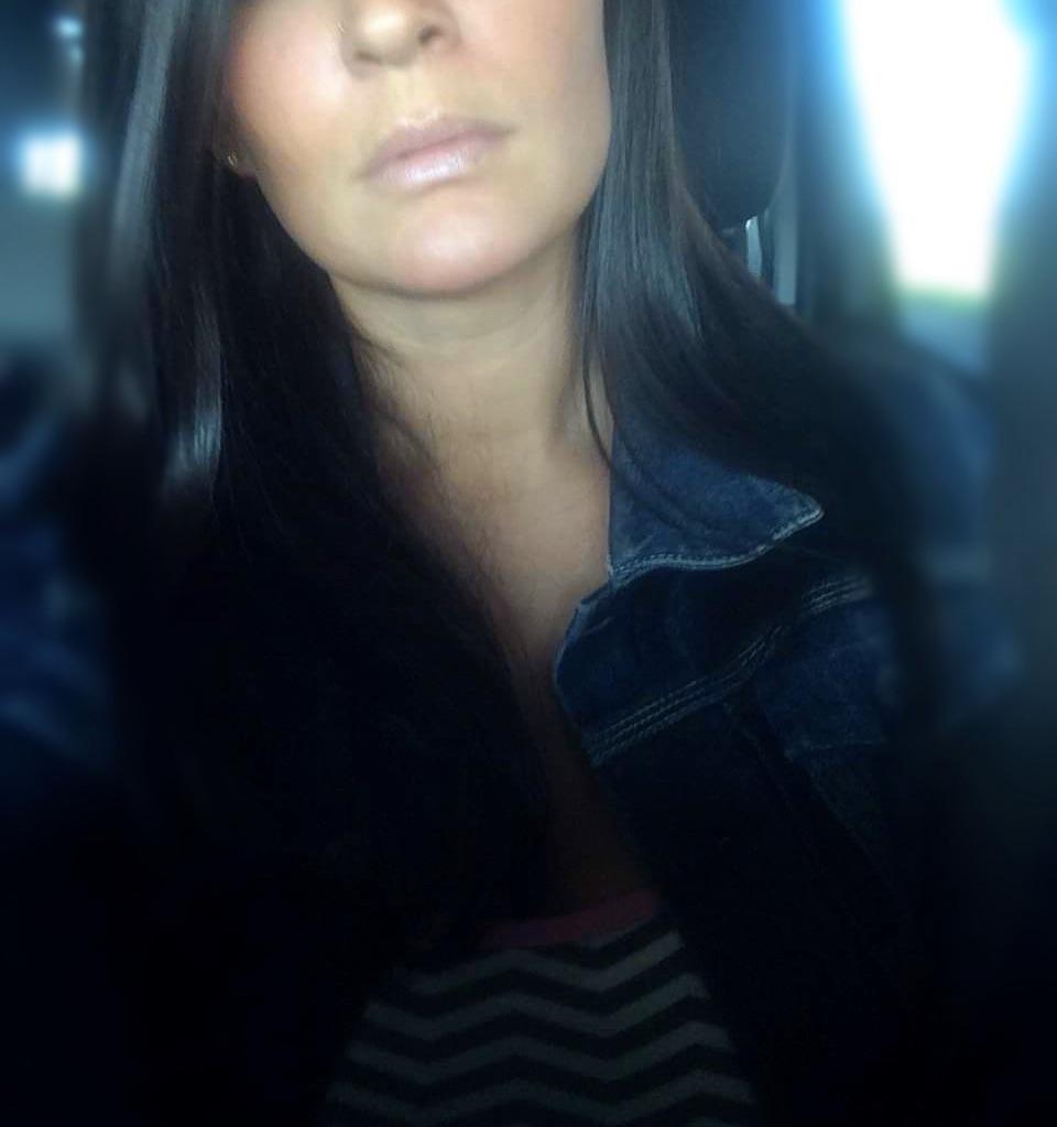 Is a woman still hot when she isn’t posting revealing pics?? (37/OS) | Scrolller