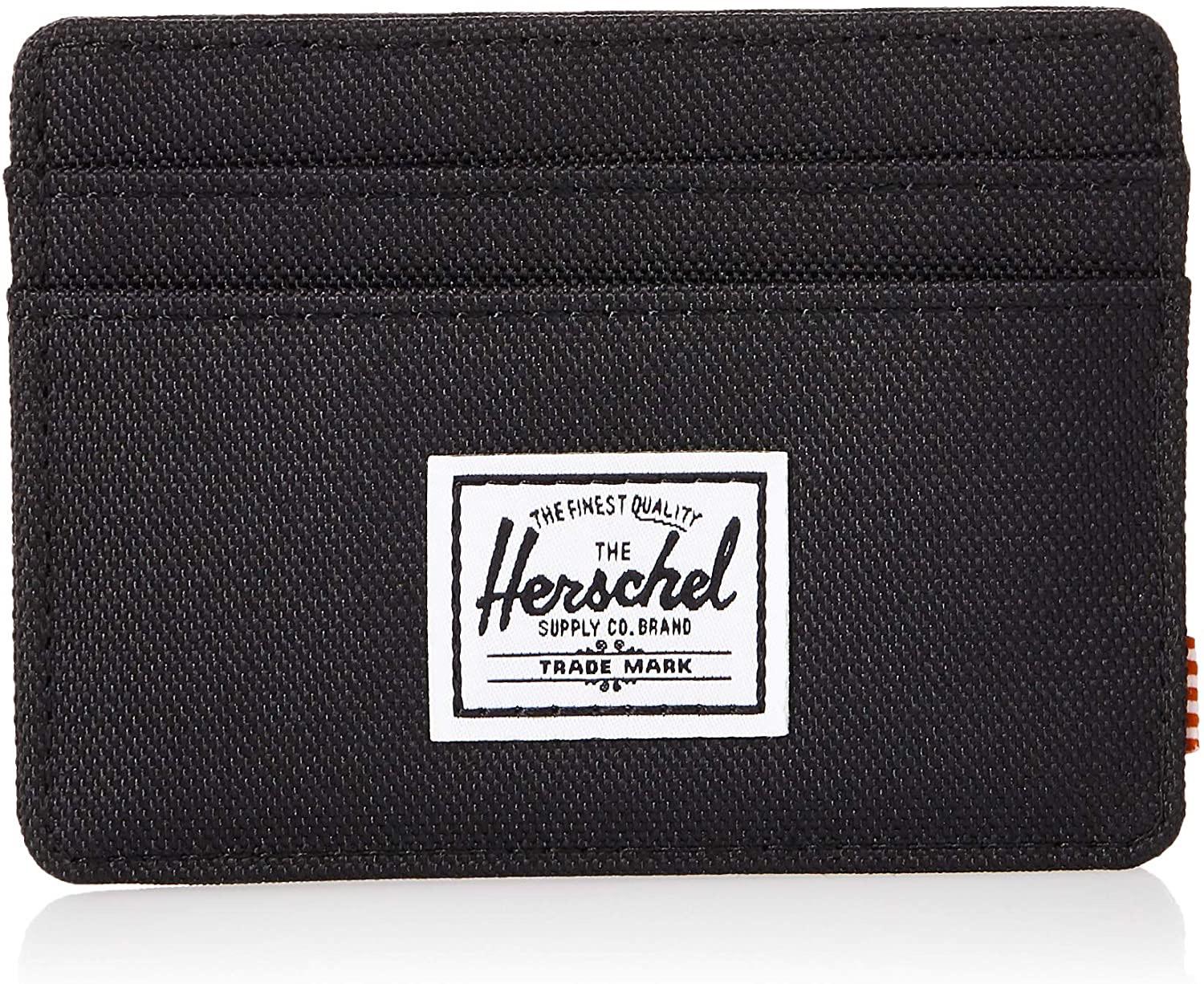 Is this noticeable in your pockets? Thx | Scrolller