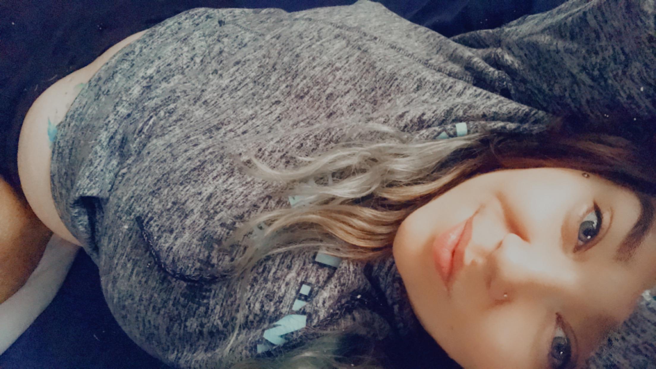 It’s a no makeup day ☺️ | Scrolller