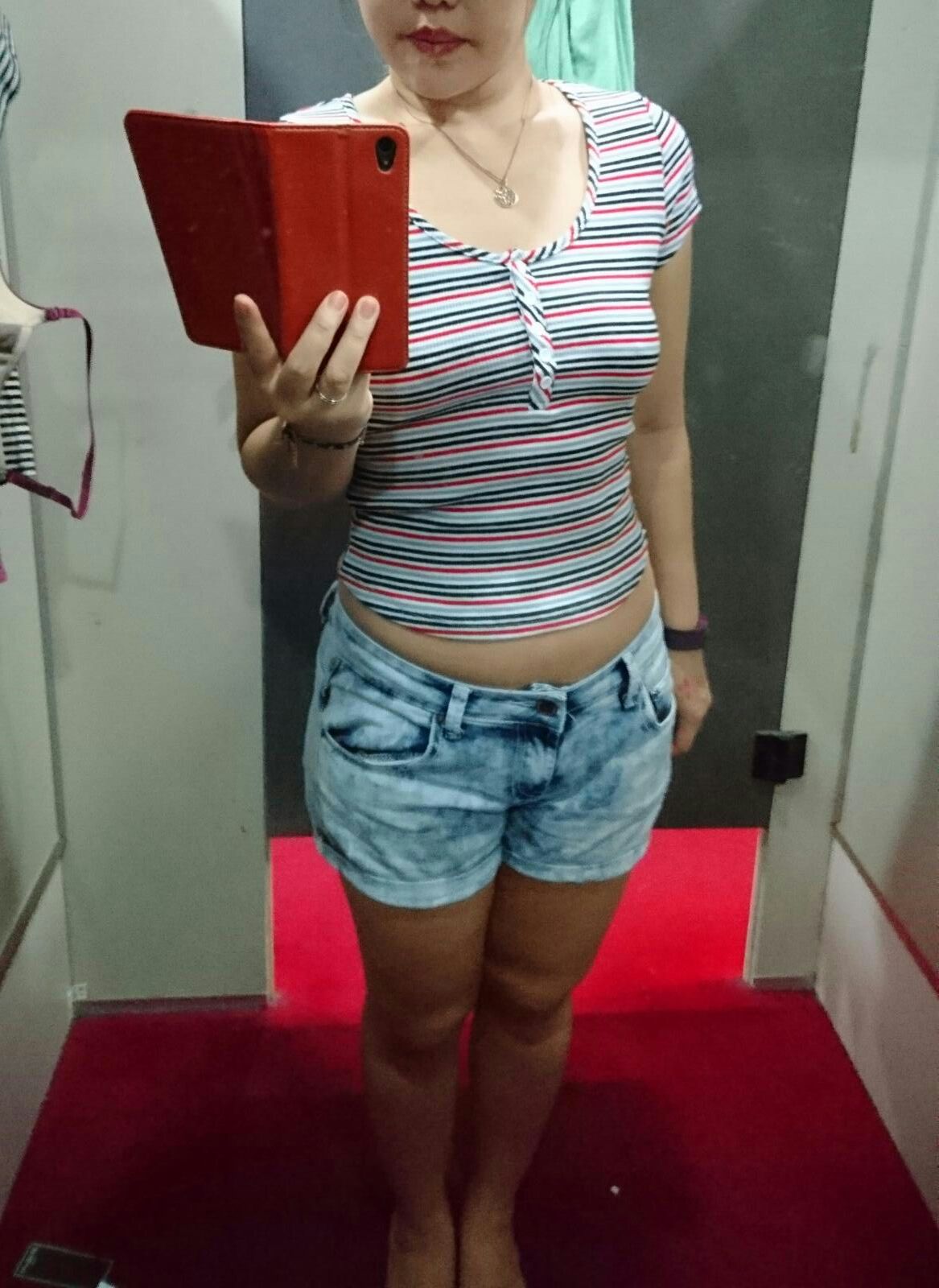 It was a little nippy in the changing room | Scrolller