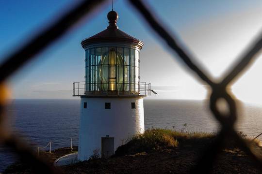 ITAP of Makapuu Lighthouse at sunrise | Scrolller