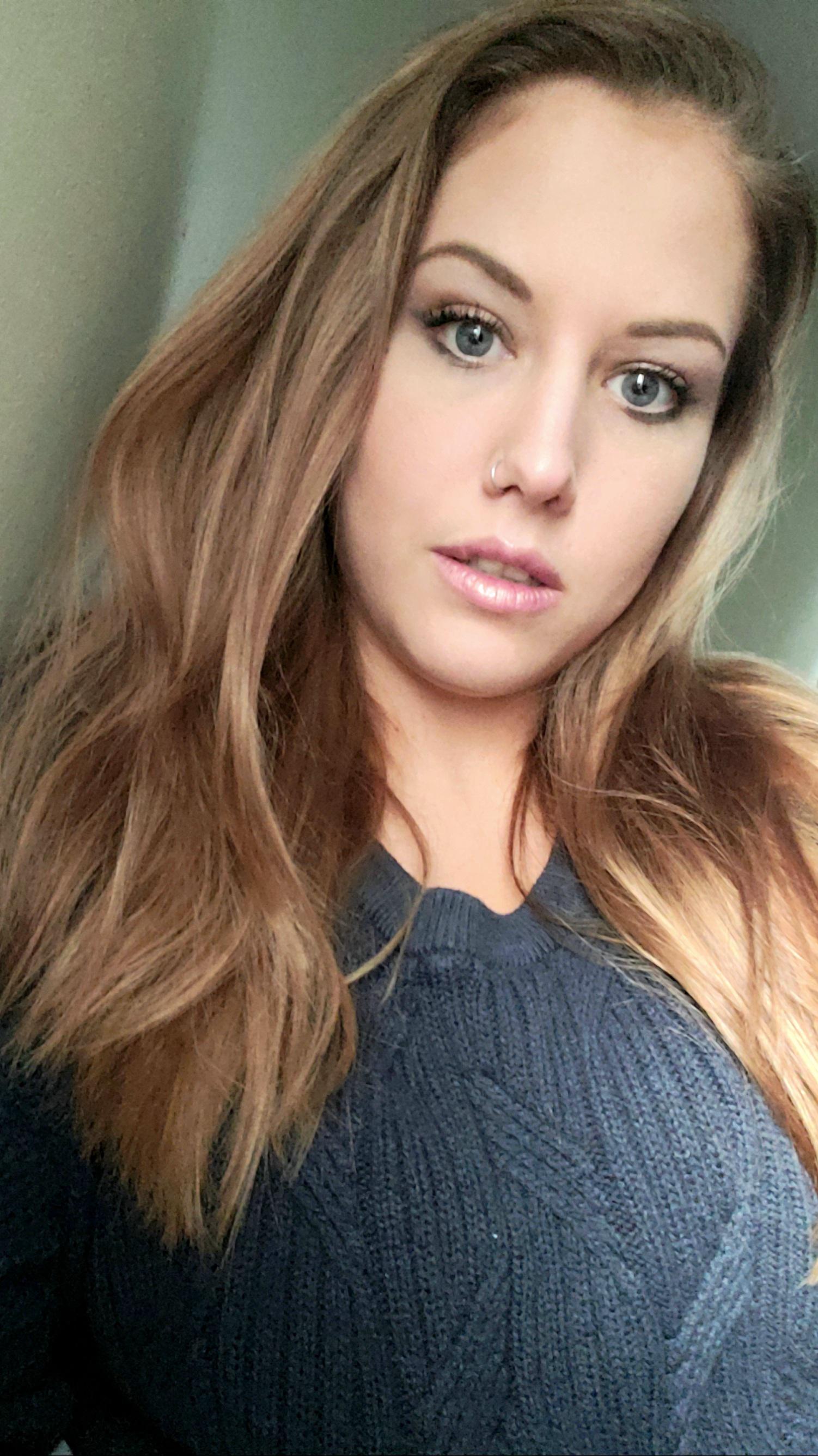 It's been a long week. Let's bring on that weekend! 👏😉 [over 18] | Scrolller