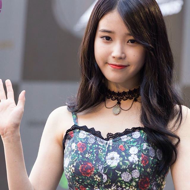 IU Lee Ji-eun [Free Friday] | Scrolller