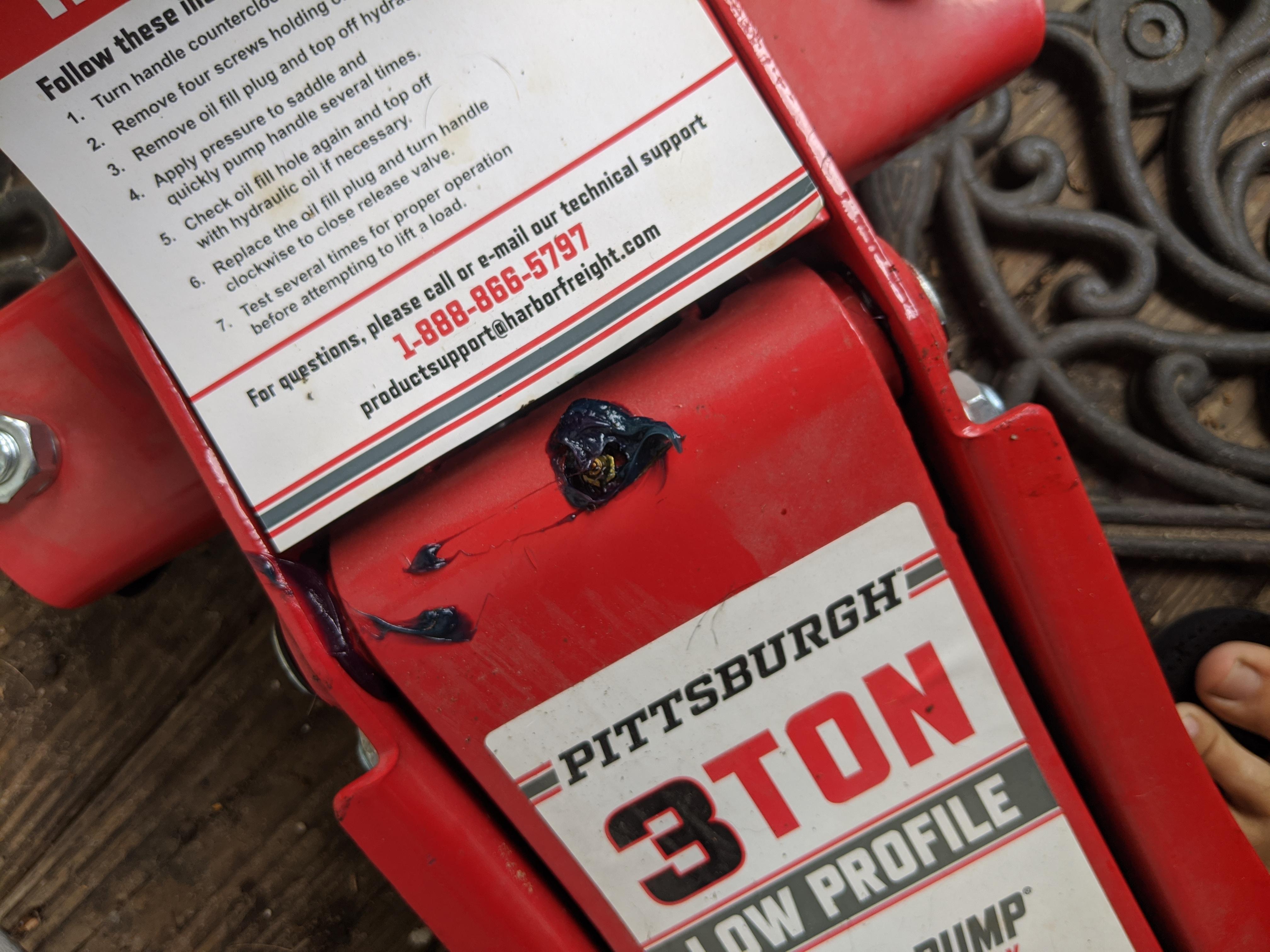 Jack leaking grease? | Scrolller