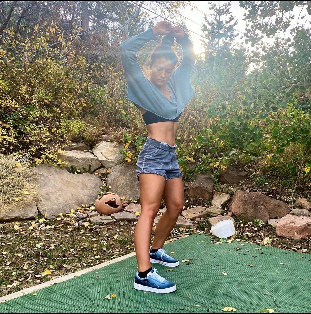 Jade Chynoweth | Scrolller