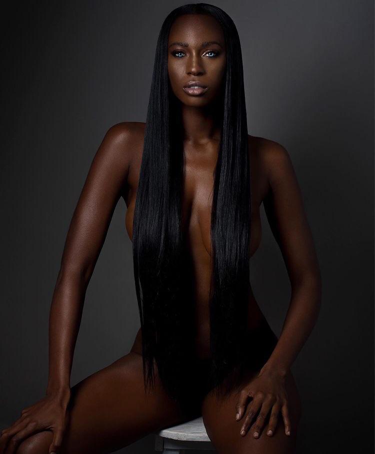 Jalicia Nightingale | Scrolller