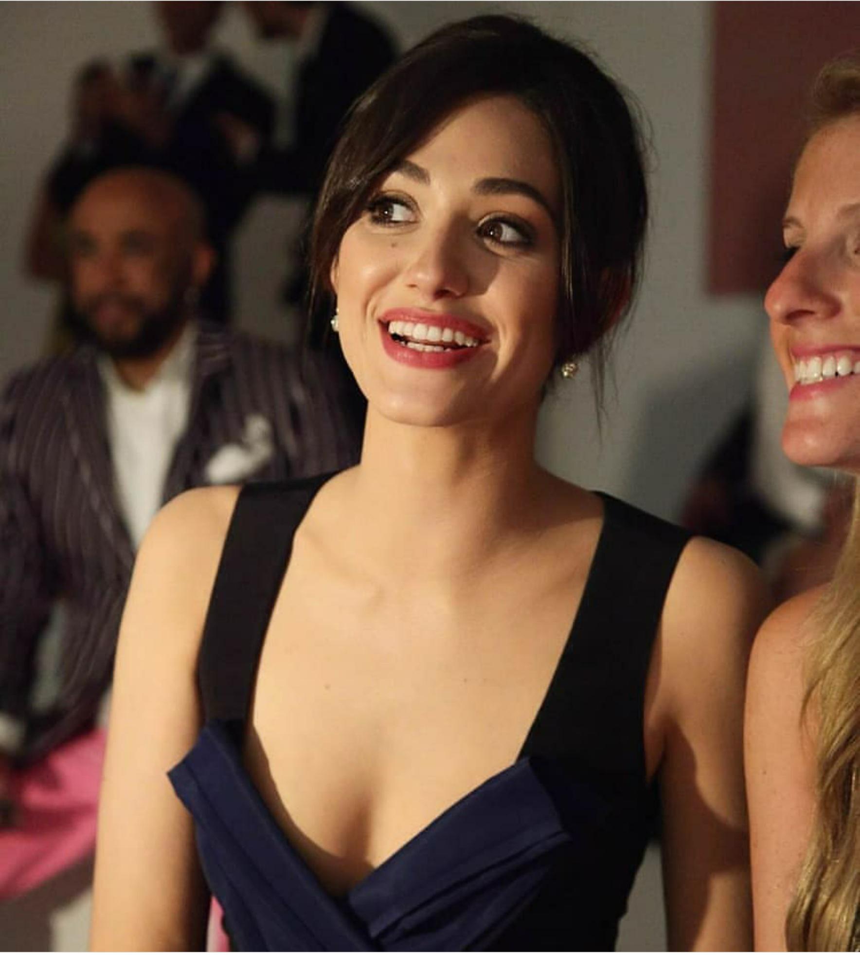 Jaw Dropping Beauty | Scrolller