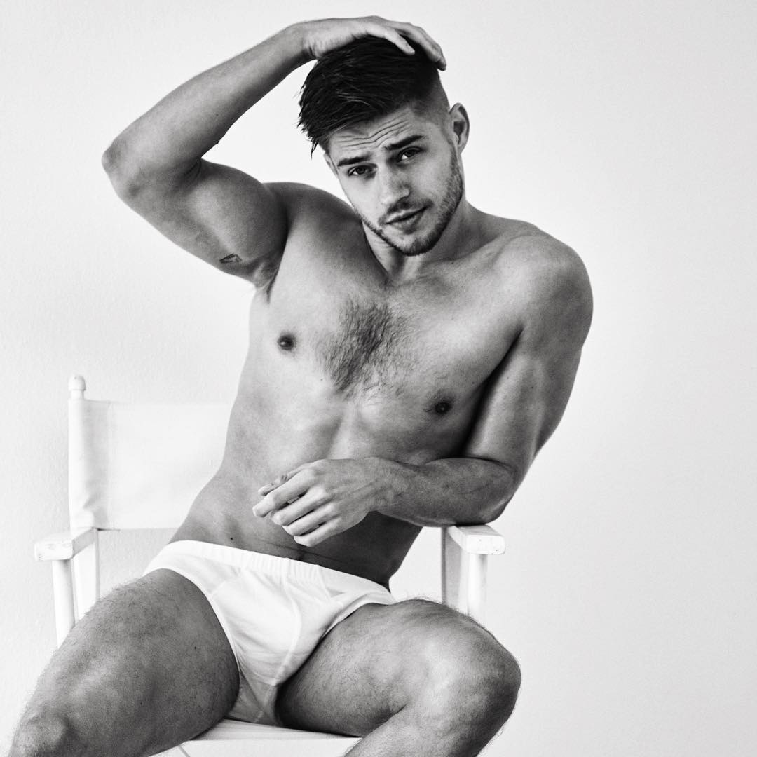 Jeroen Kerkhof (Jaye Kaye) | Scrolller