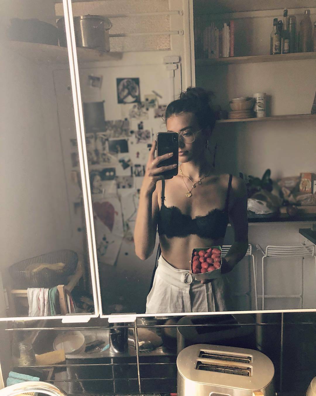 Jess and her strawberries | Scrolller