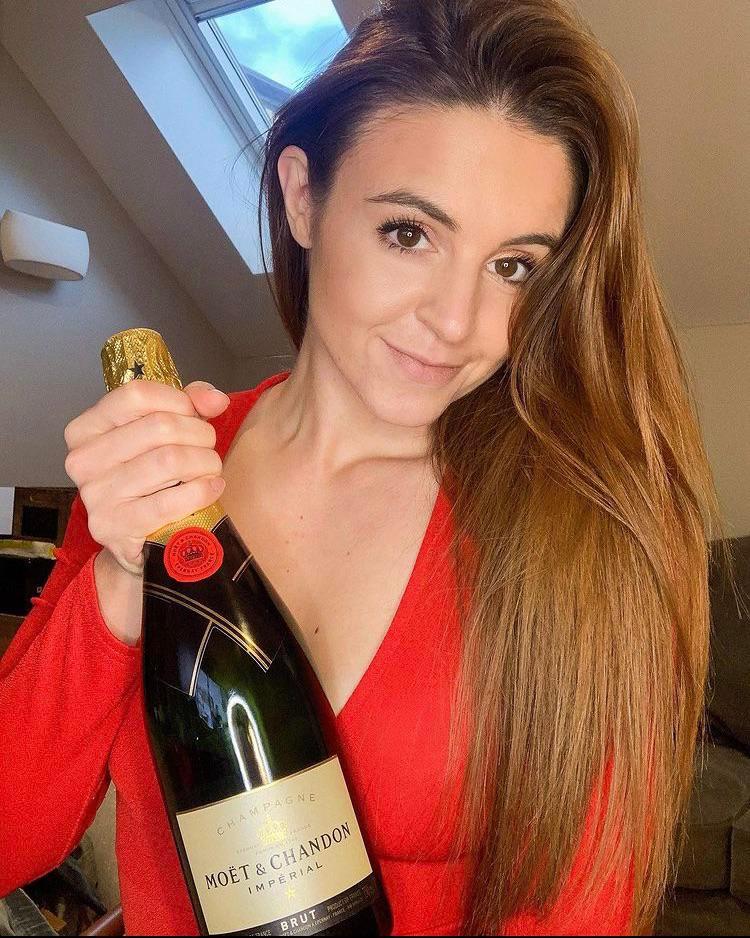 Jess McFadyen | Scrolller