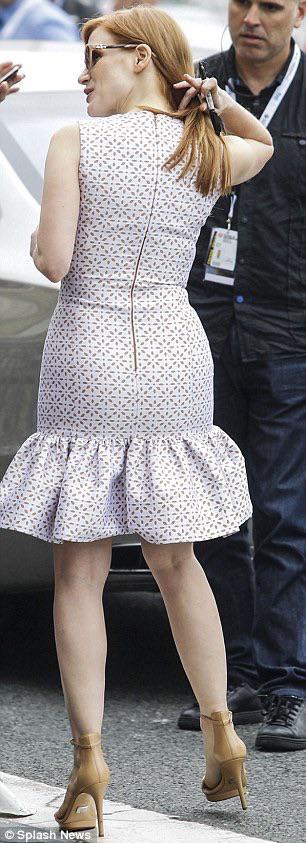 Jessica Chastain's Visible Thong Line | Scrolller