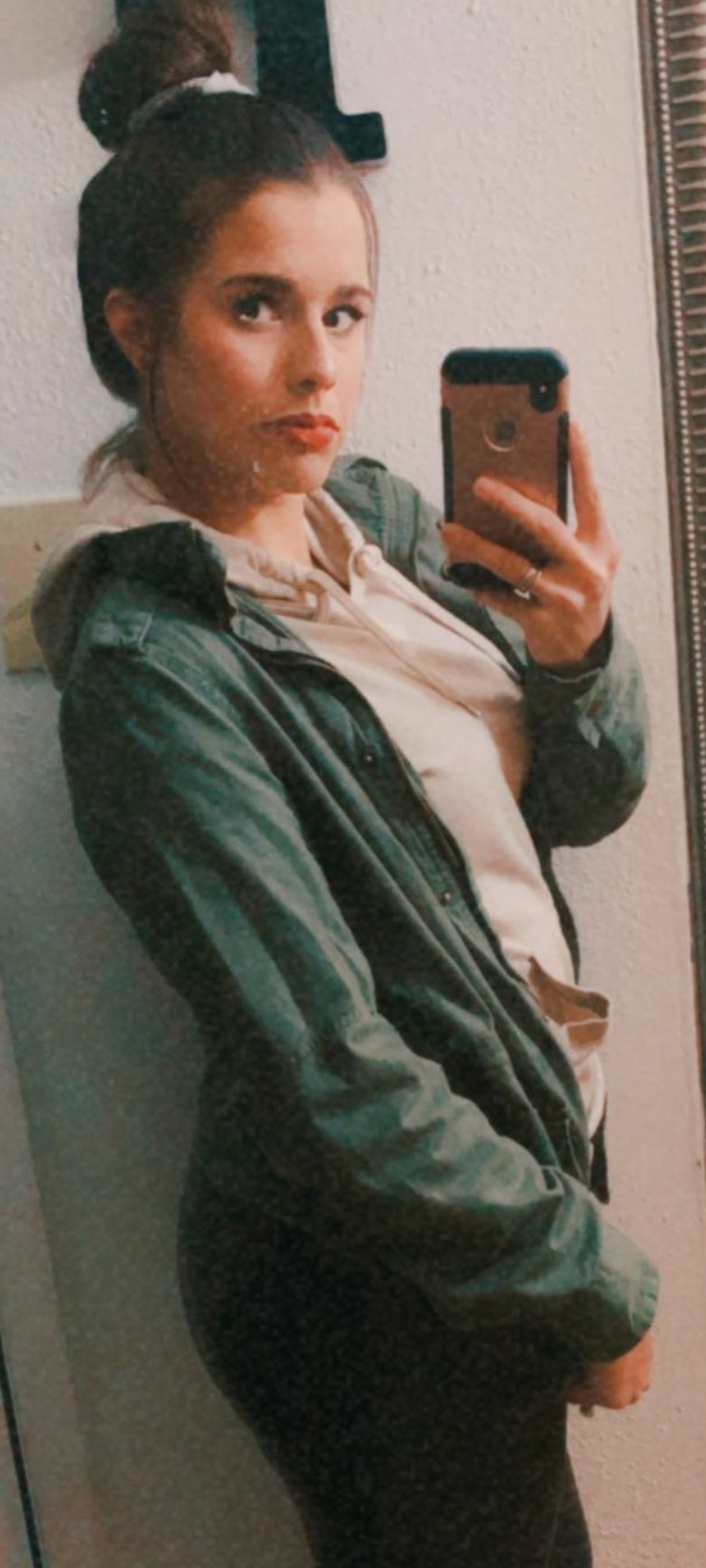 Jessica McCain | Scrolller