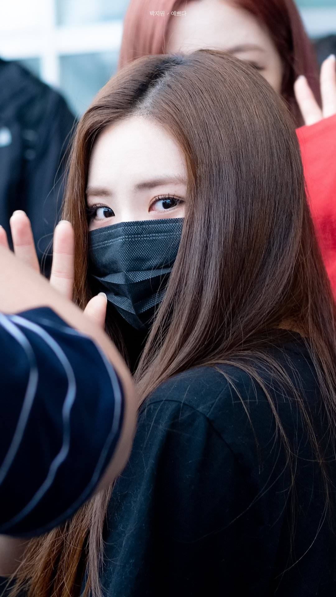 Jiwon eye smile | Scrolller