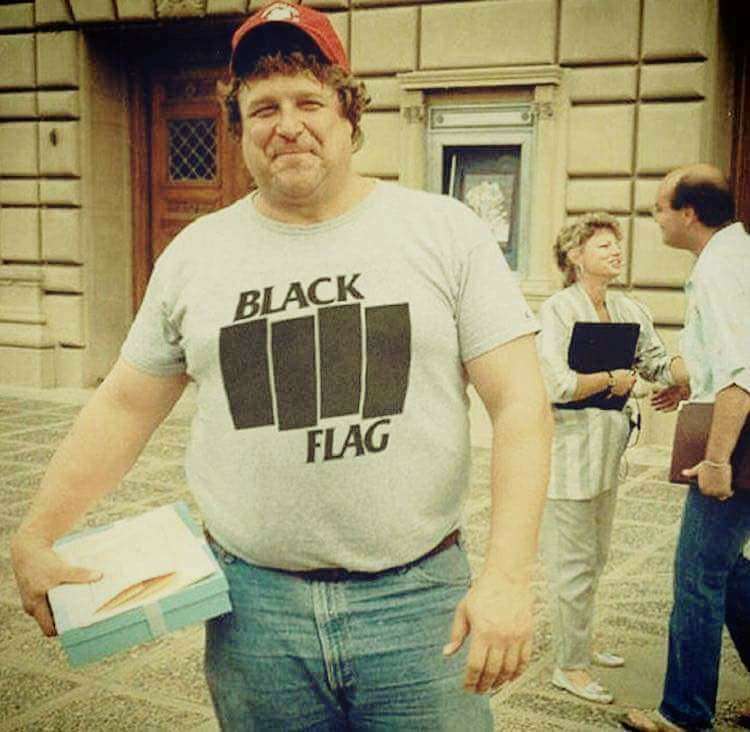 John Goodman, early 90's (x-post oldschoolcool) | Scrolller