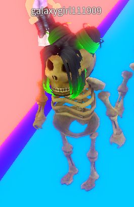 JOLYNE SKELETON | Scrolller