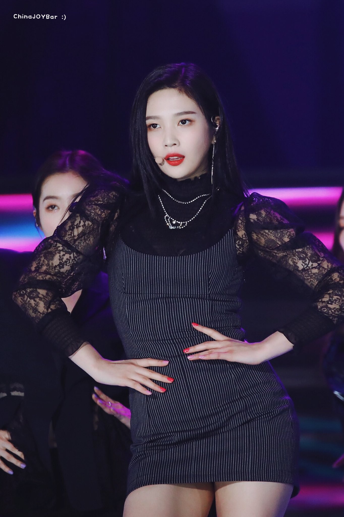 190115 Joy | Scrolller