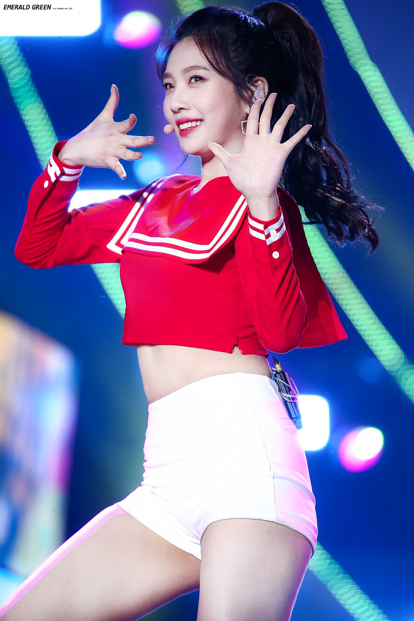 Joy looking gorgeous! | Scrolller