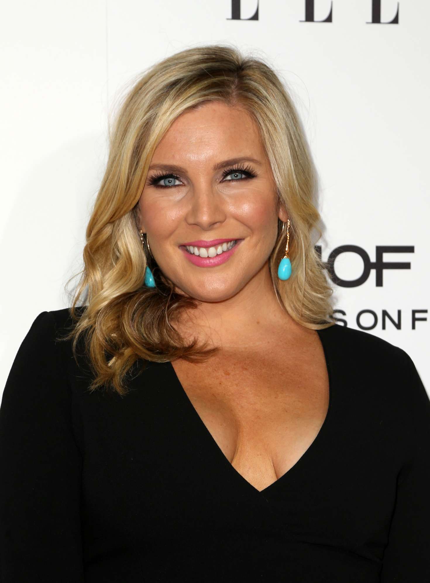 June Diane Raphael appreciation post | Scrolller