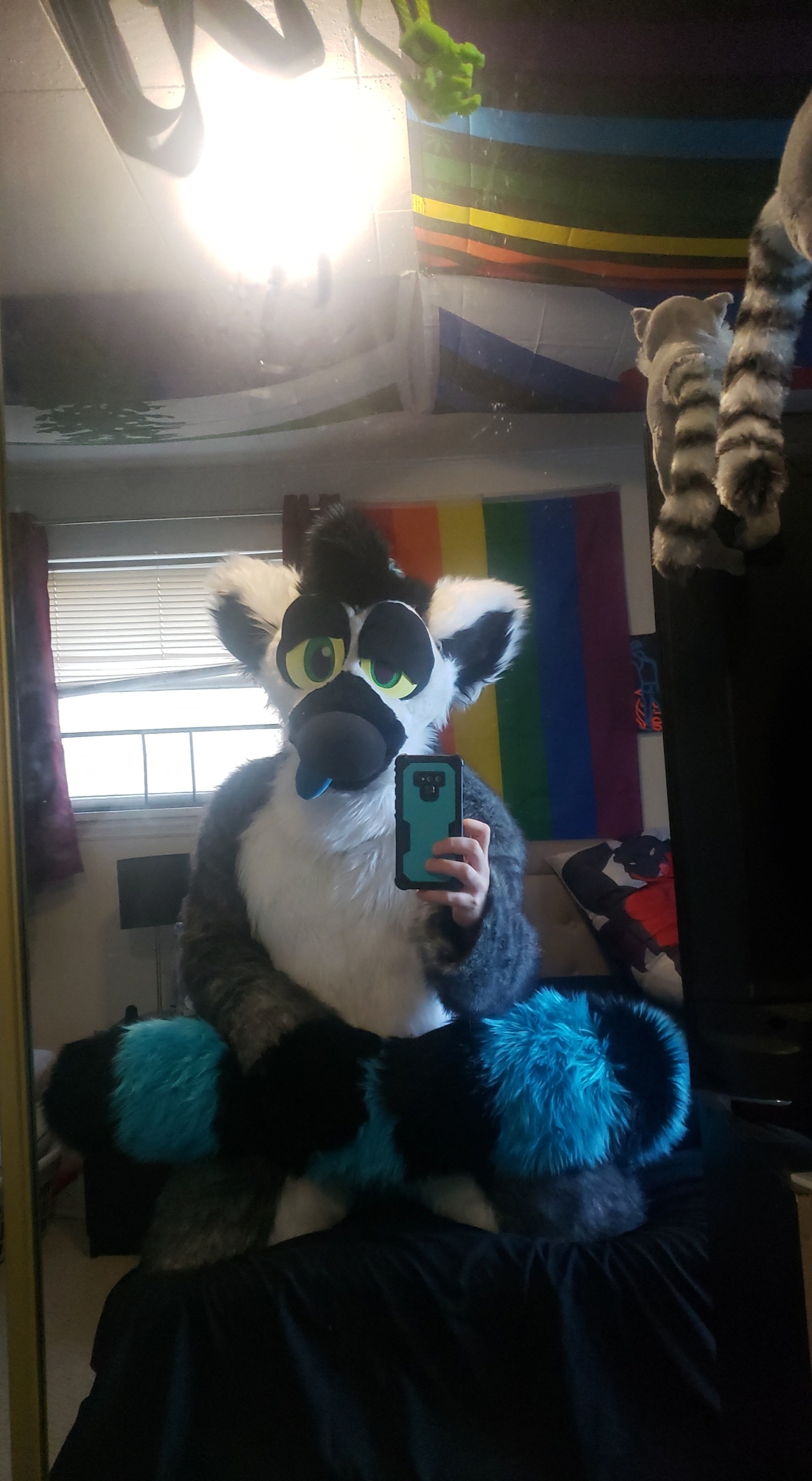 Just a derp hiding a bone | Scrolller