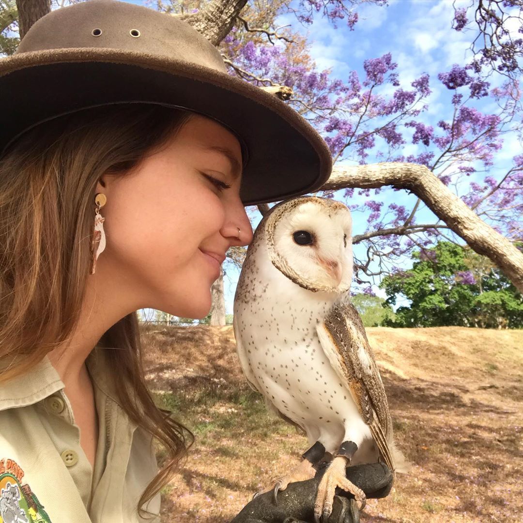 Just a girl and her owl | Scrolller