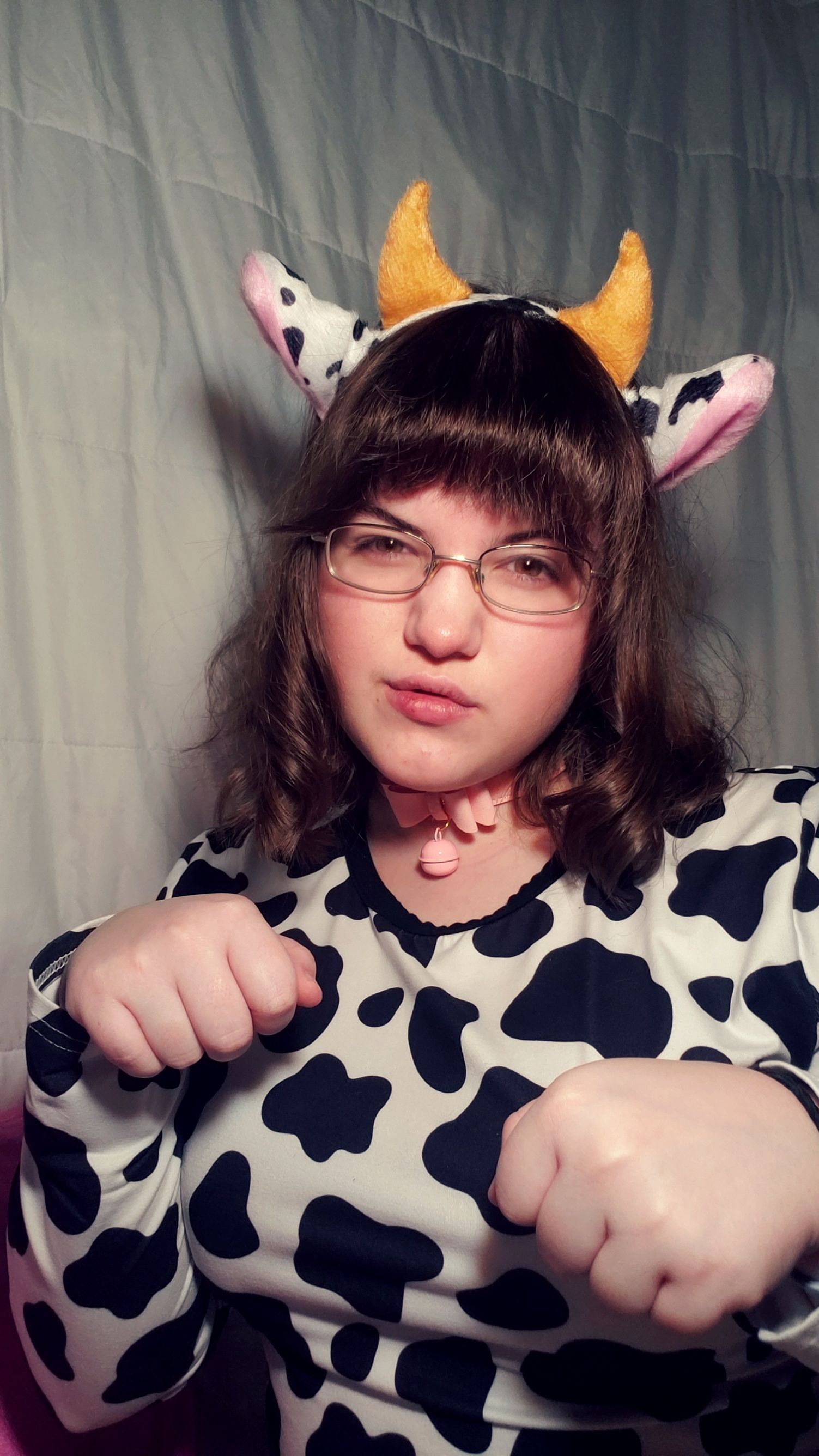 Just a lil moo | Scrolller