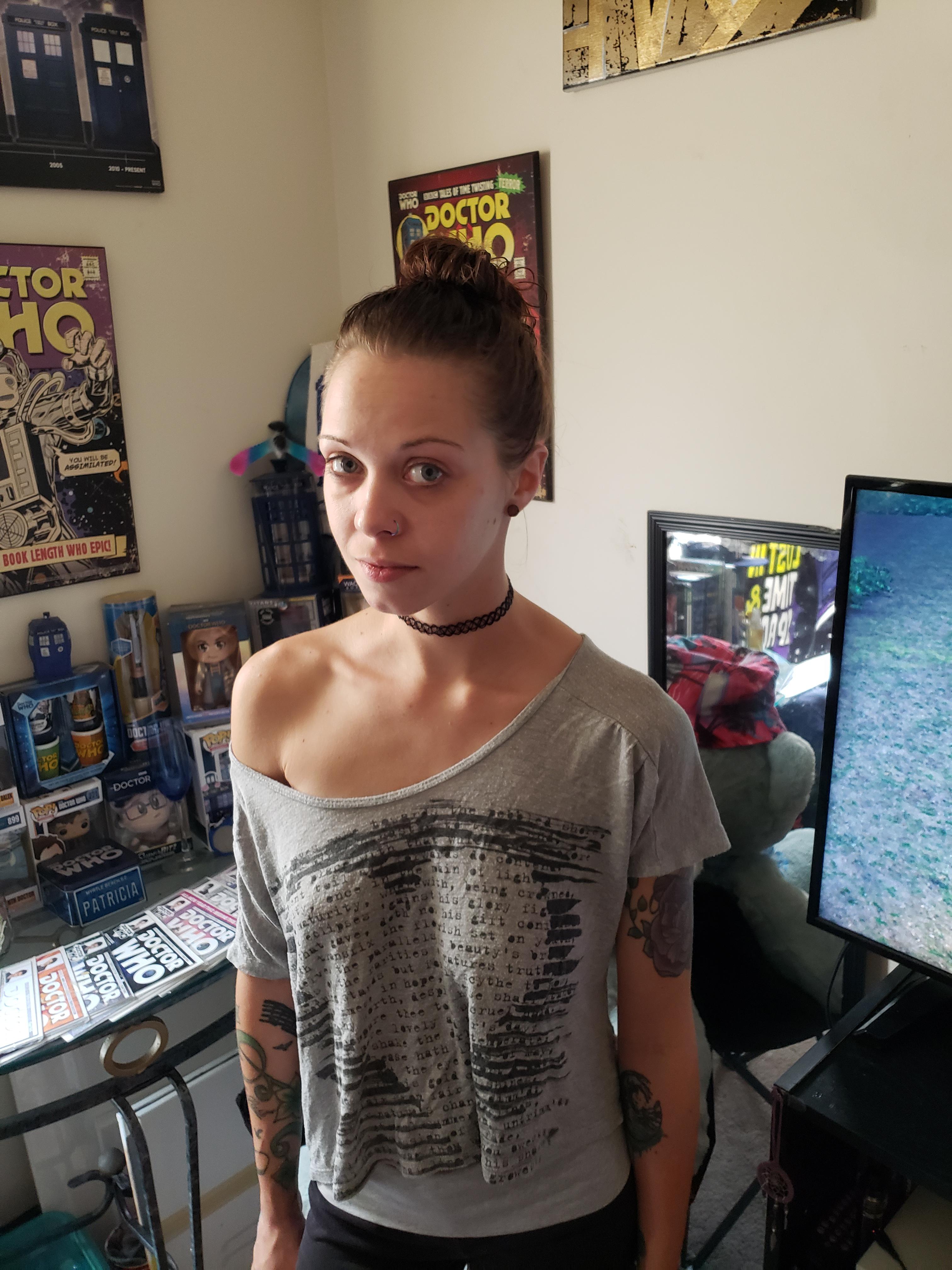 Nerd girls need filling up too 🥺😬 | Scrolller