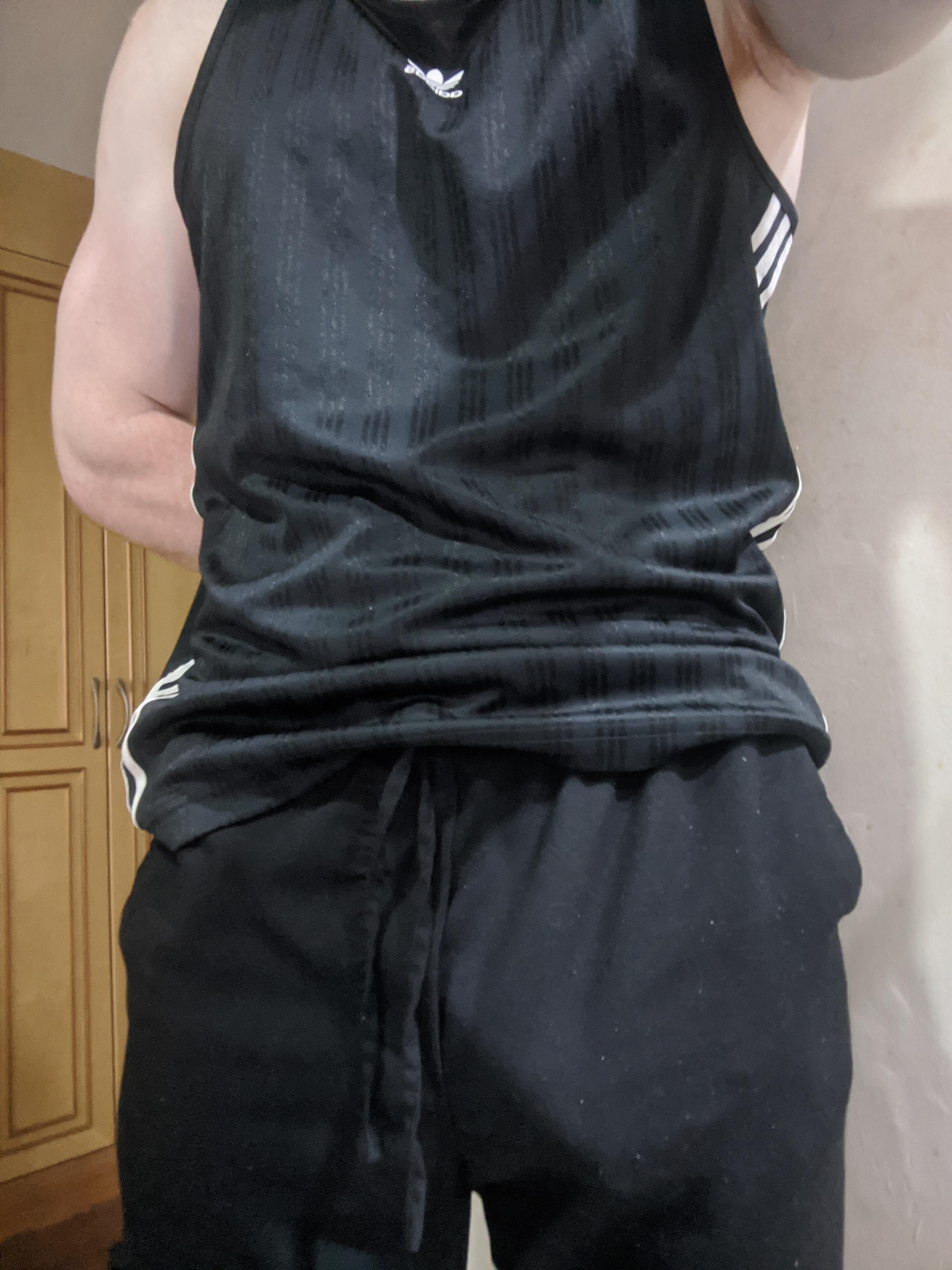 Just back from letting it hang at the gym. Was it too obvious? | Scrolller