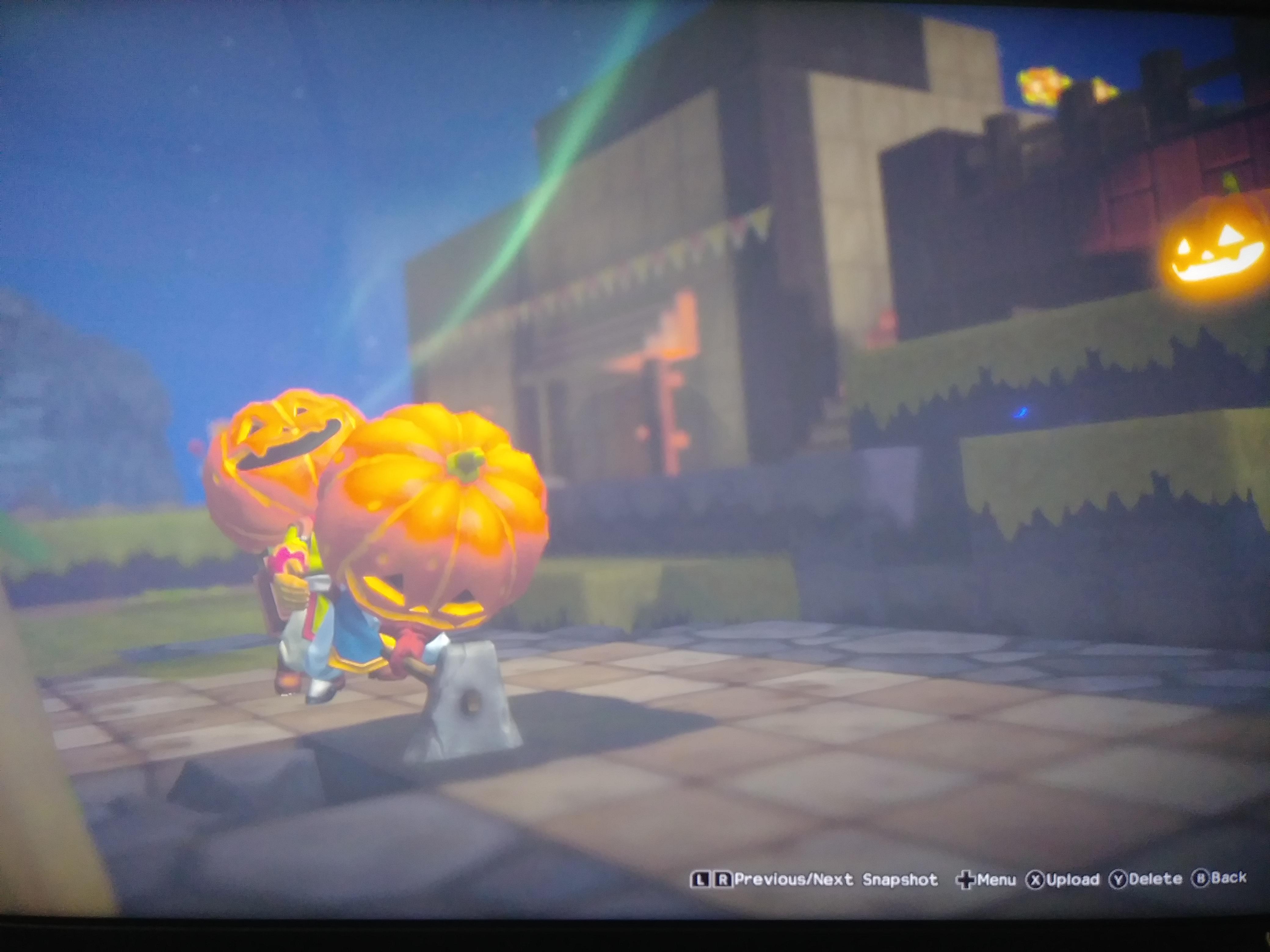 Just *dancing* at the Harvest Festival | Scrolller