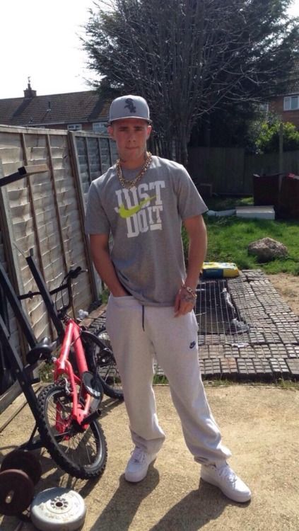 Just Do Me! | Scrolller