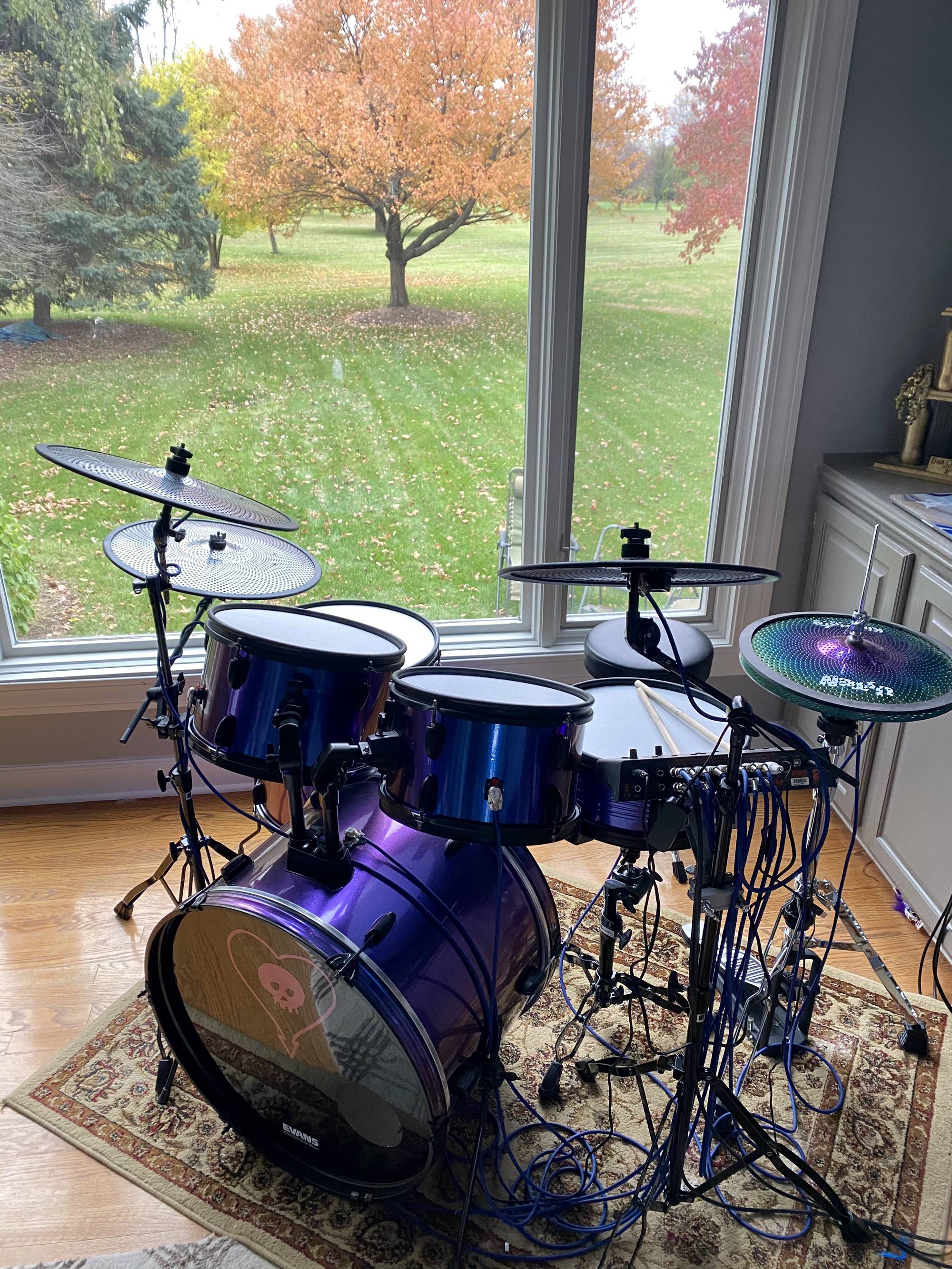 Just finished my drum corner | Scrolller