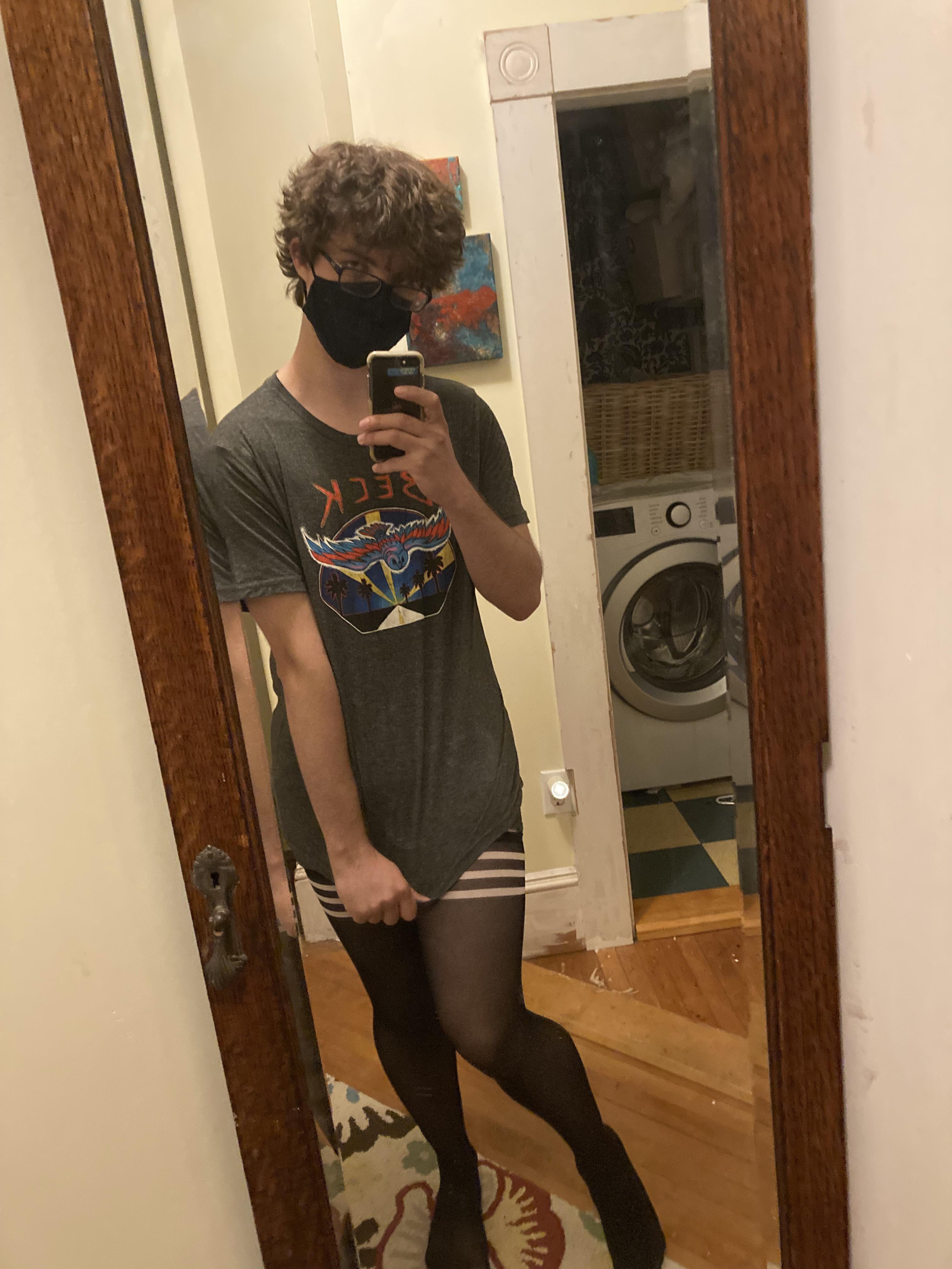 Do you think I look submissive and breedable enough? Dms are open if you want more ;) | Scrolller