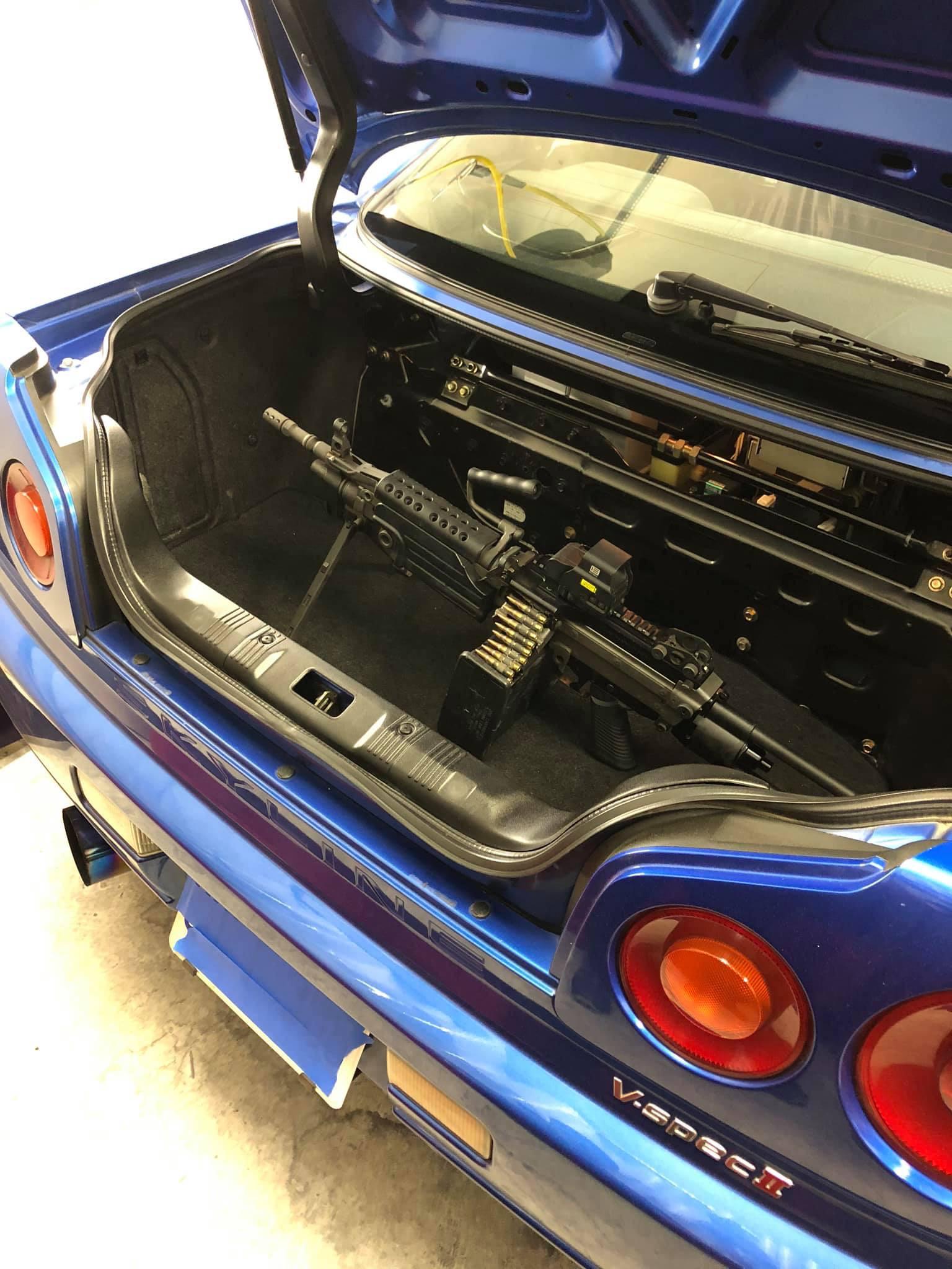 Just some junk in the trunk. | Scrolller