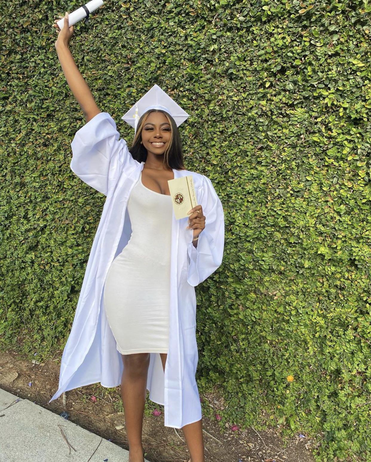 Just virtually graduated | Scrolller