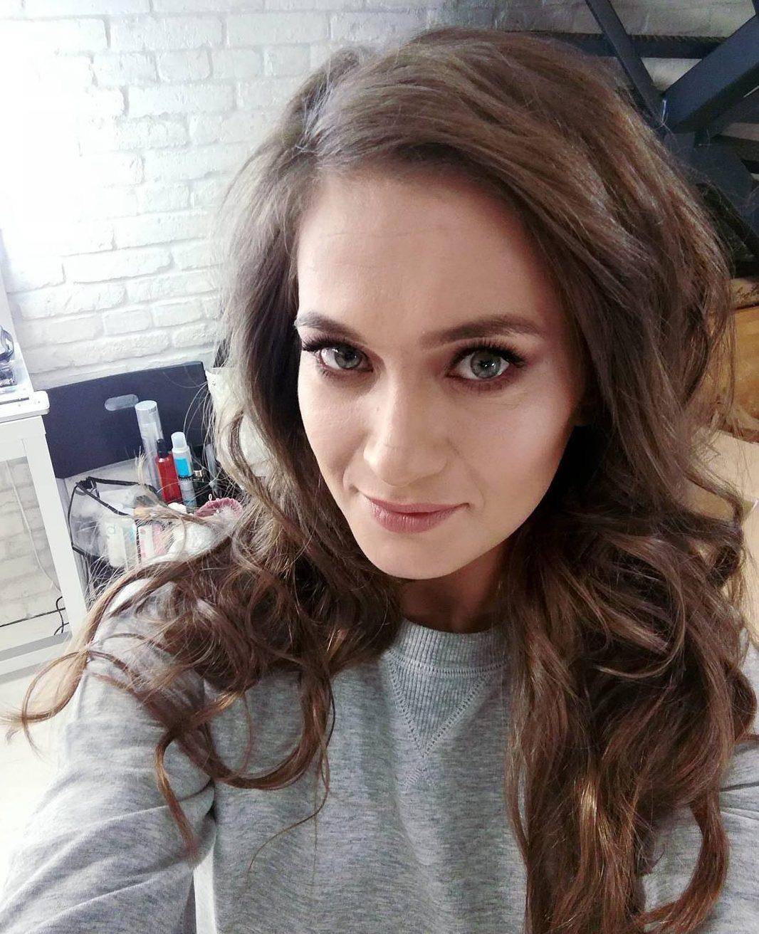 Karolina Kowalkiewicz | Scrolller