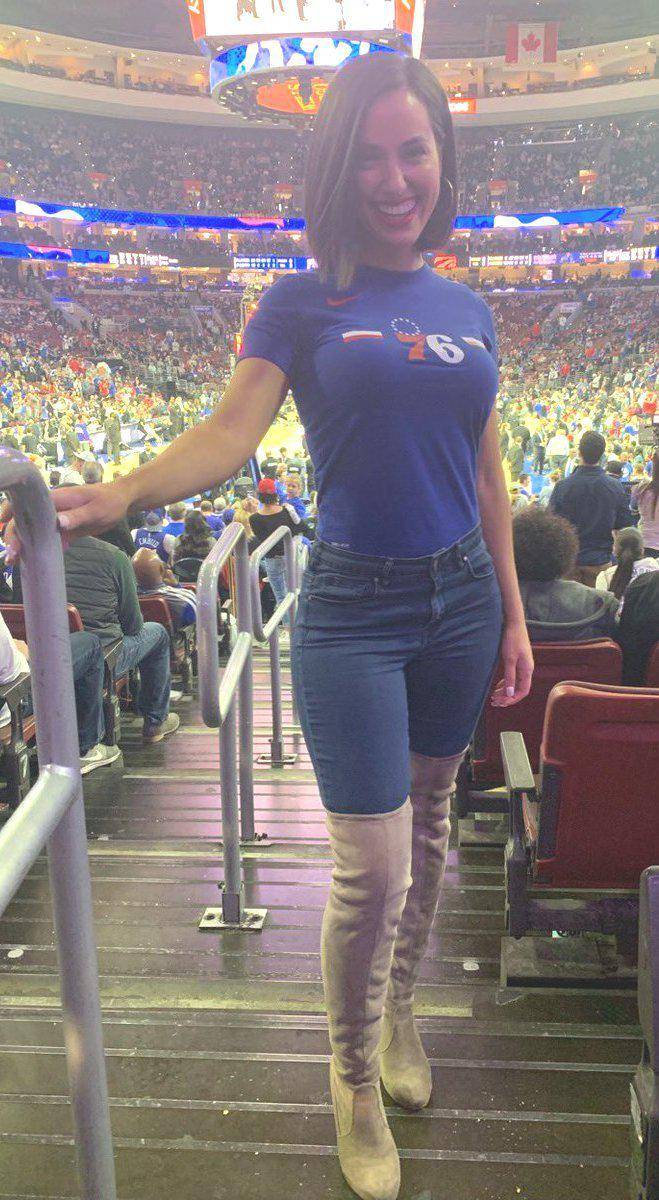 Katie Katro | Scrolller