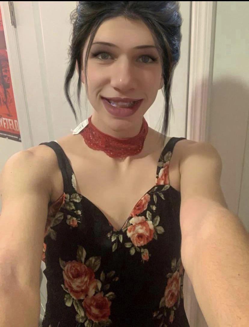 Kik me :) jkane75 | Scrolller