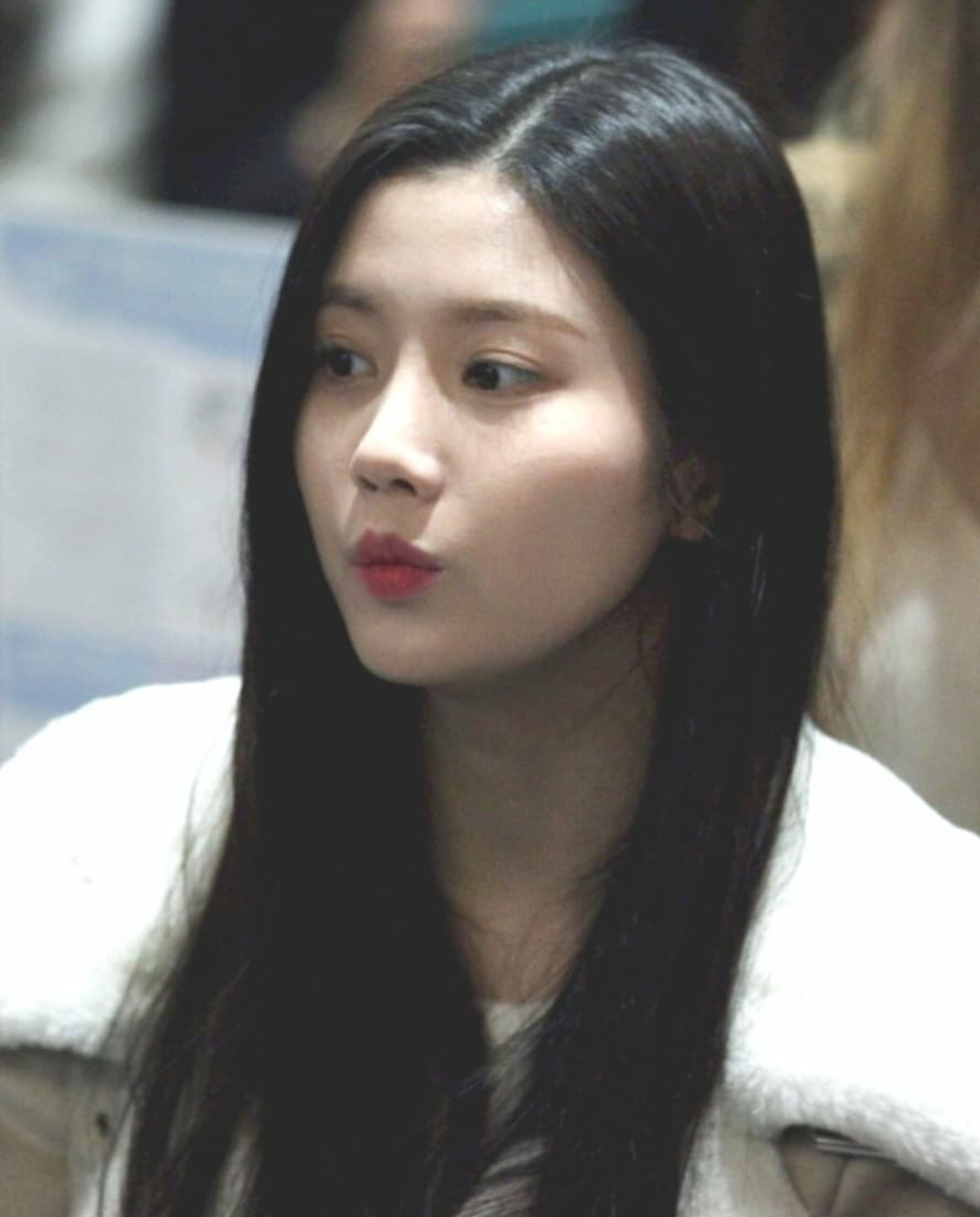 Kissy Face Eunbi! | Scrolller
