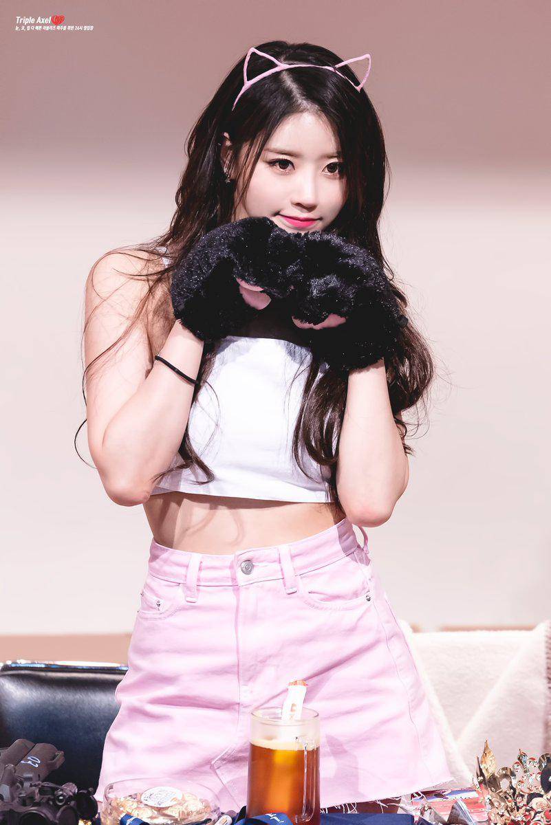 Mijoo | Scrolller